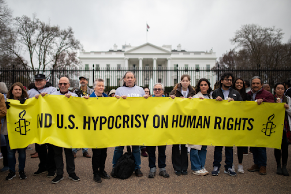 SIGN NOW: Demand Trump and Congress Respect Human Rights | Amnesty ...